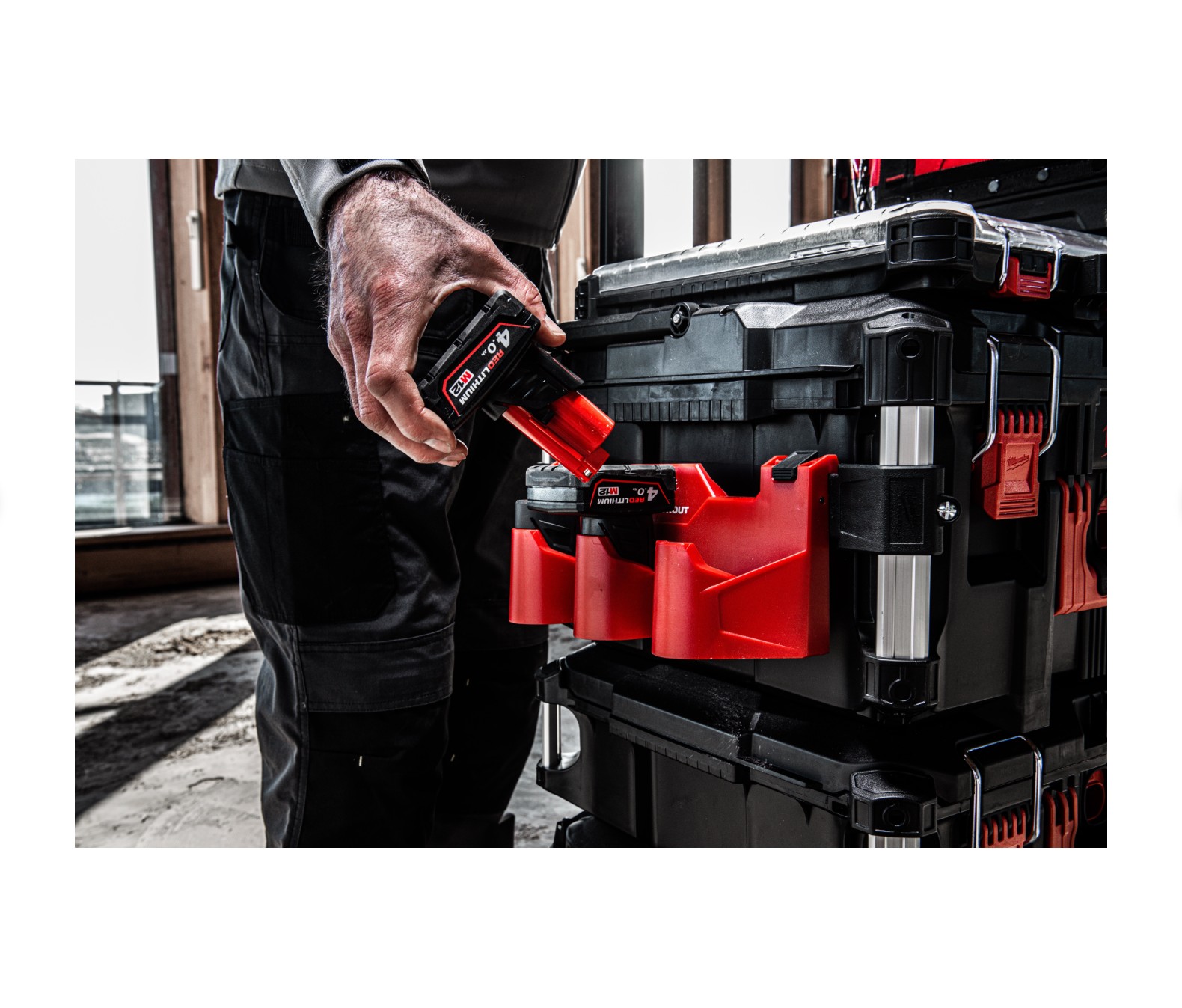Milwaukee PACKOUT™ Side Mounts - PACKOUT M12 Side Mount Battery Rack